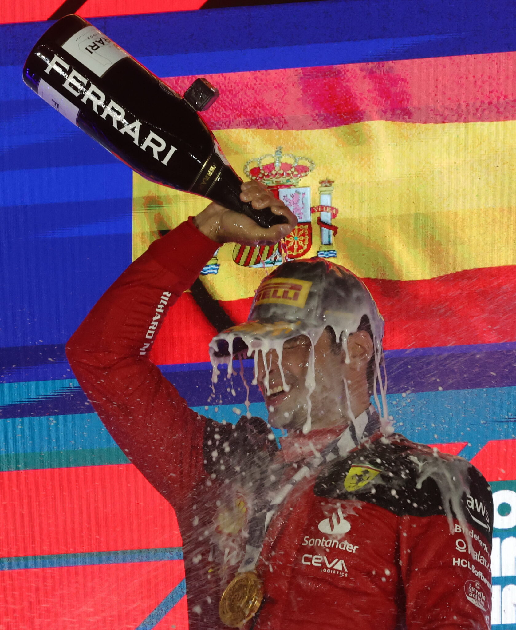 Collection Suites | The Singapore F1 Grand Prix: Carlos Sainz Shatters ...